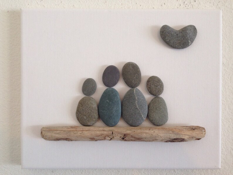 Pebble Art/ Family of Four/ Heart Shaped Rock/ Driftwood/ Canvas Art - Etsy
