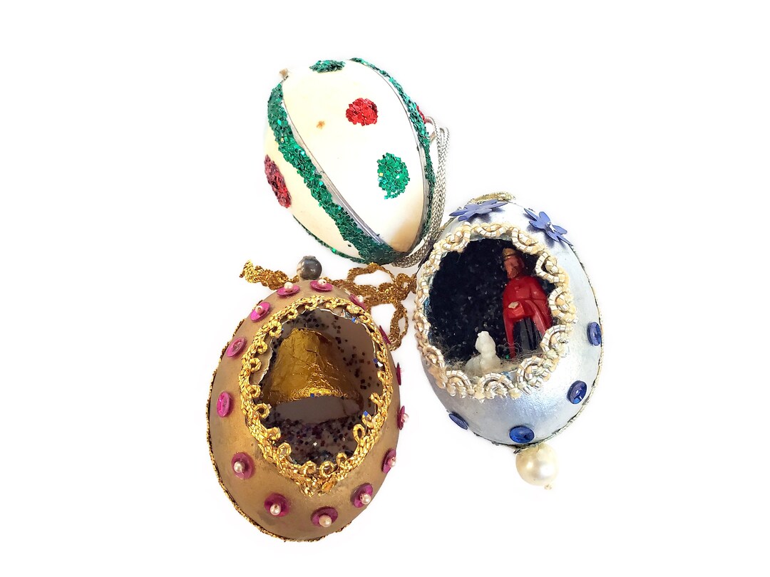 Adornos de huevo hechos a mano de diorama navideño vintage - Etsy España