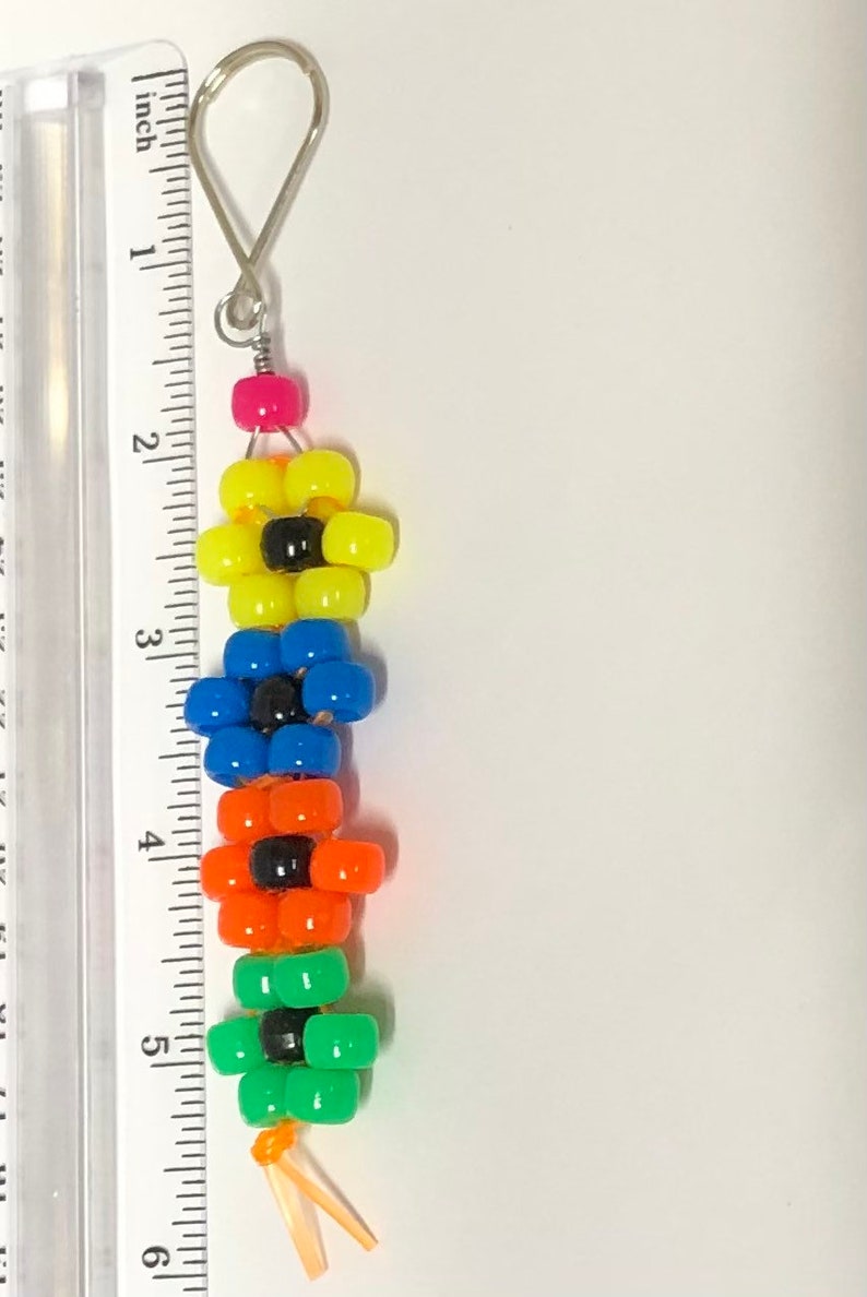 Daisy Chain Keychain, Flower Keychain, Colorful Flower Keychain ...