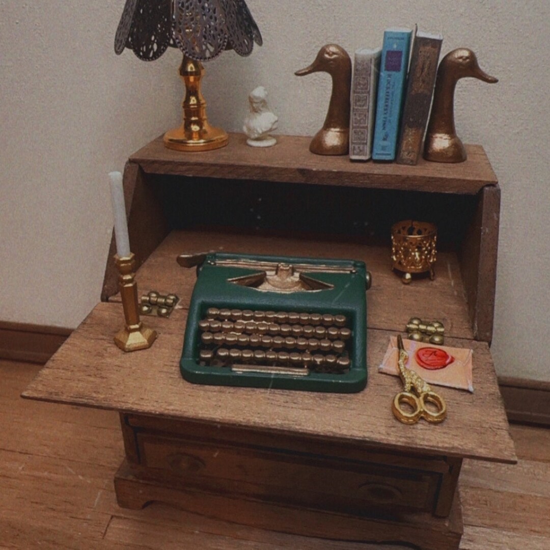 Dollhouse Miniature Dark Green and Bronze Typewriter - Etsy