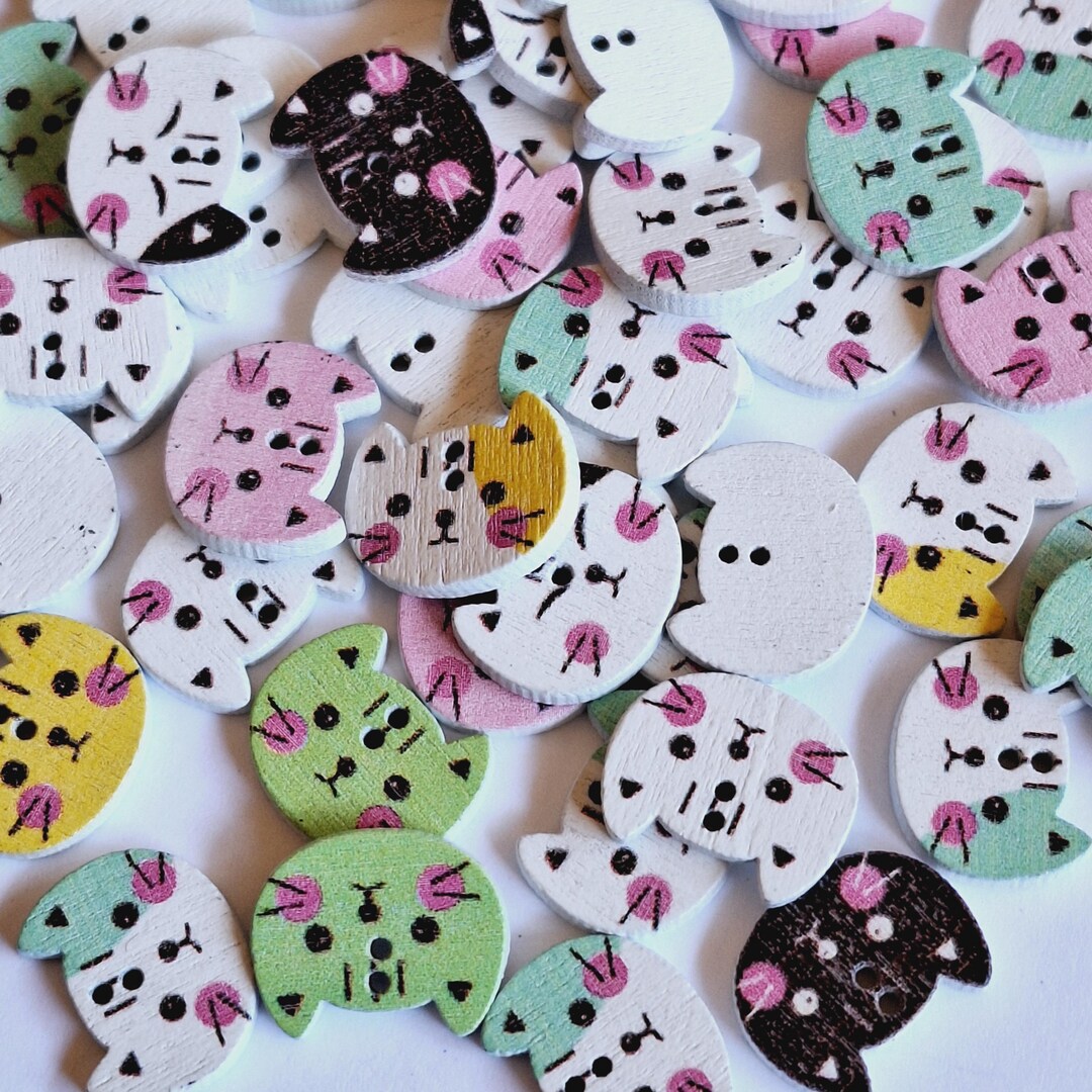 50 Cute Cat / Kitten Buttons 2 Hole Flat Wood Buttons Perfect for ...