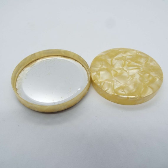 Vintage Celluloid Powder Compact Japanese Scene to Li… - Gem