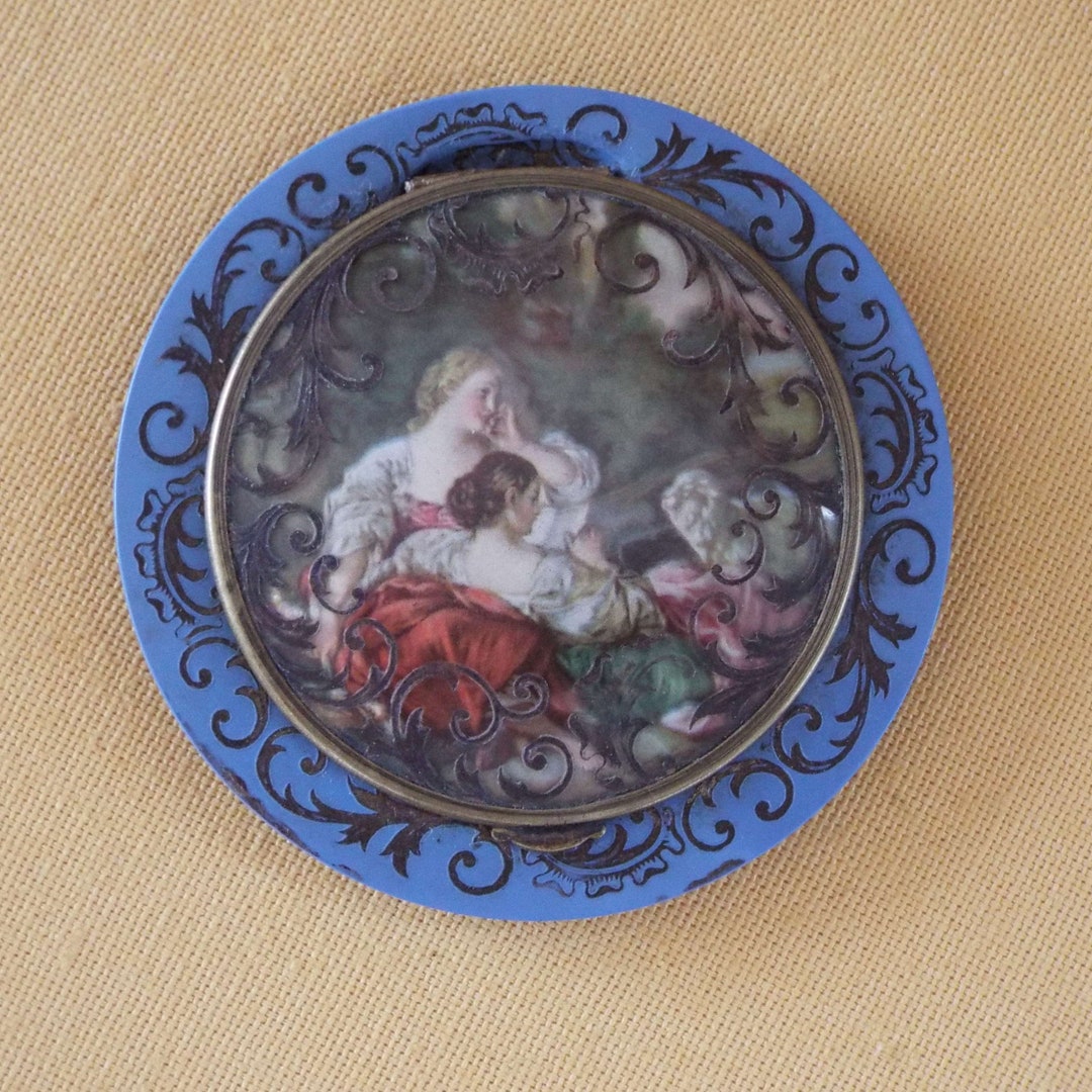 Vintage Art Deco Bakelite Powder Compact Blue Bakelite Neo Classical ...