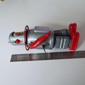 Vintage Robot Astro Scout 3 Astronaut Wind up Friction Powered Robot ...
