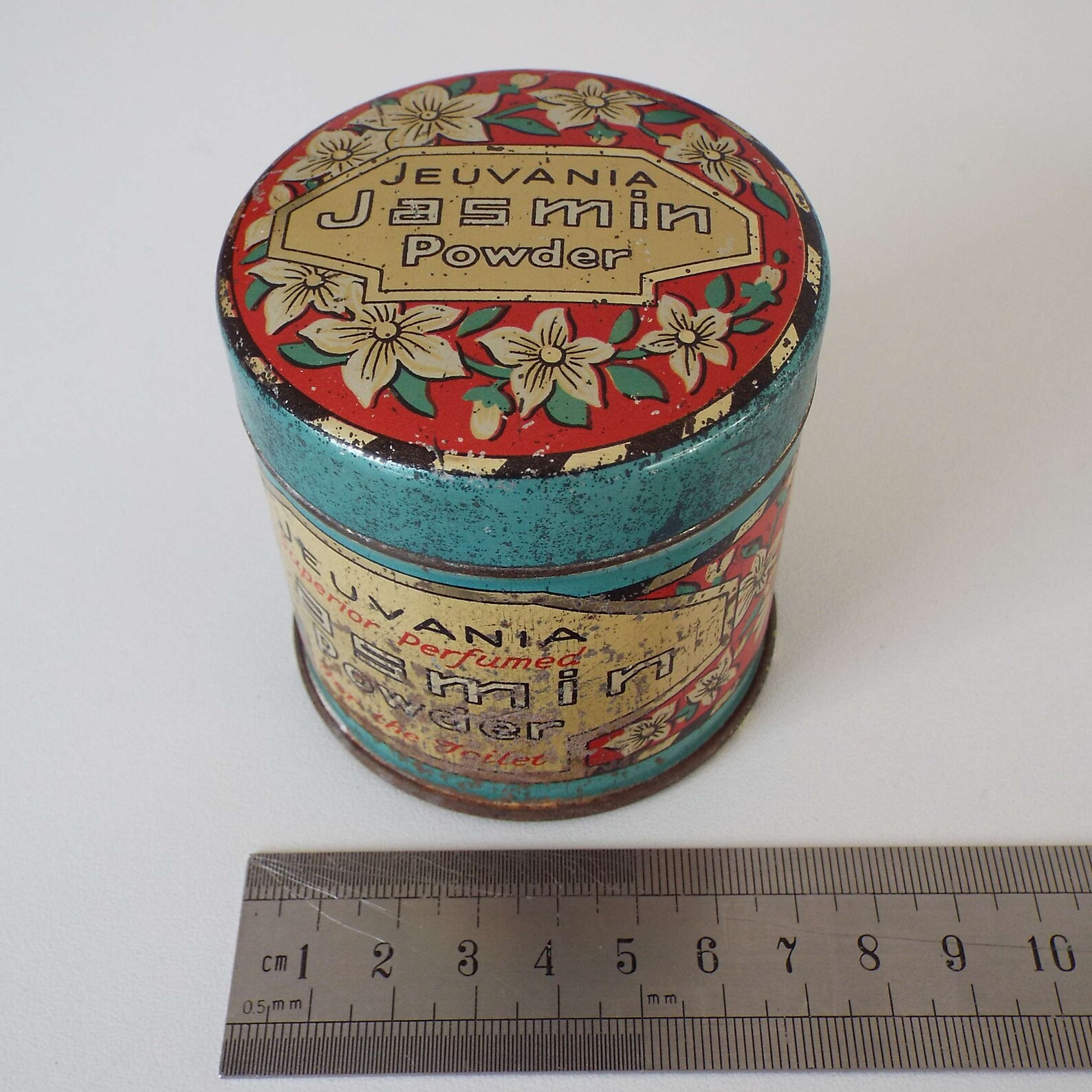 Antique Tin Jeuvania Jasmine Powder for the Toilet Dusting Powder ...