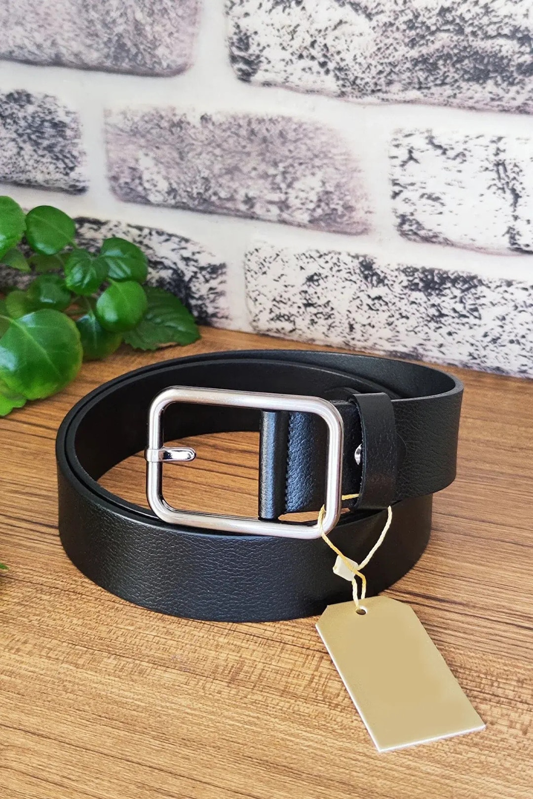 Black Gents Belt With Rounded Corner Buckle Elegant Real Leather Mens ...