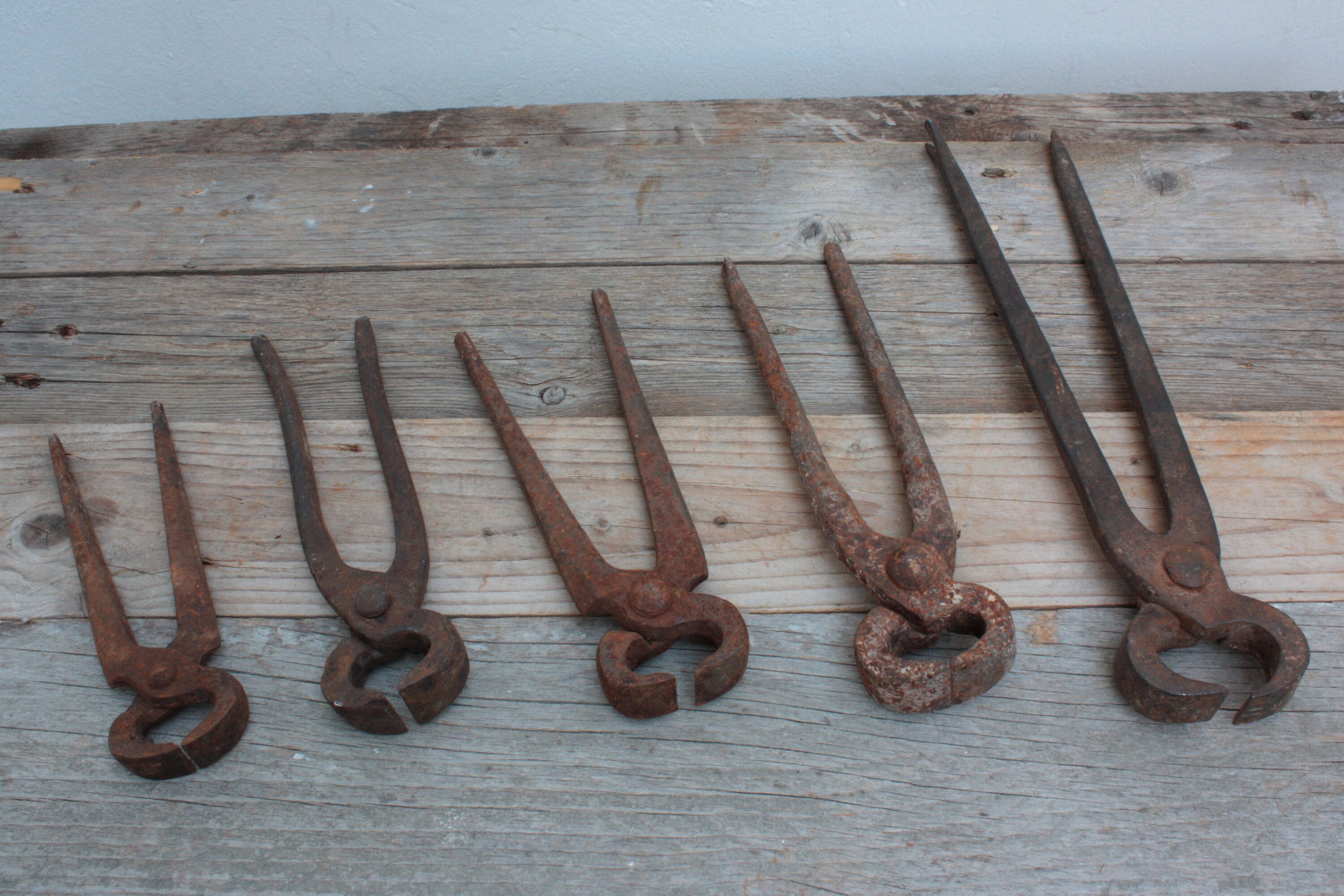 Vintage Rusty Tongs Old Tongs Blacksmith Pliers of the Iron Tongs Set ...