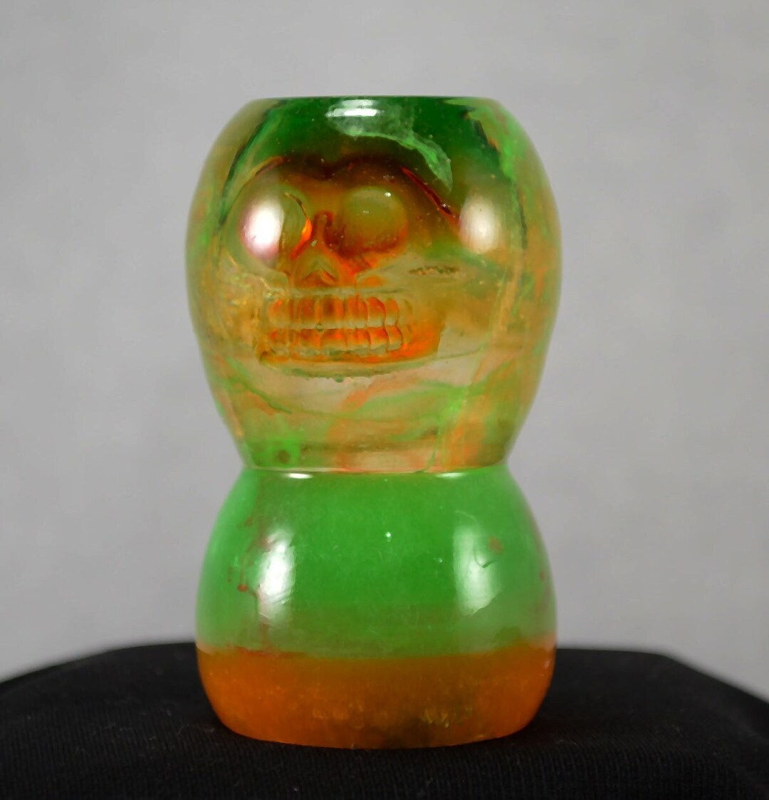 JUST PLAIN FUN that 70's Guy Resin and Glass - Etsy