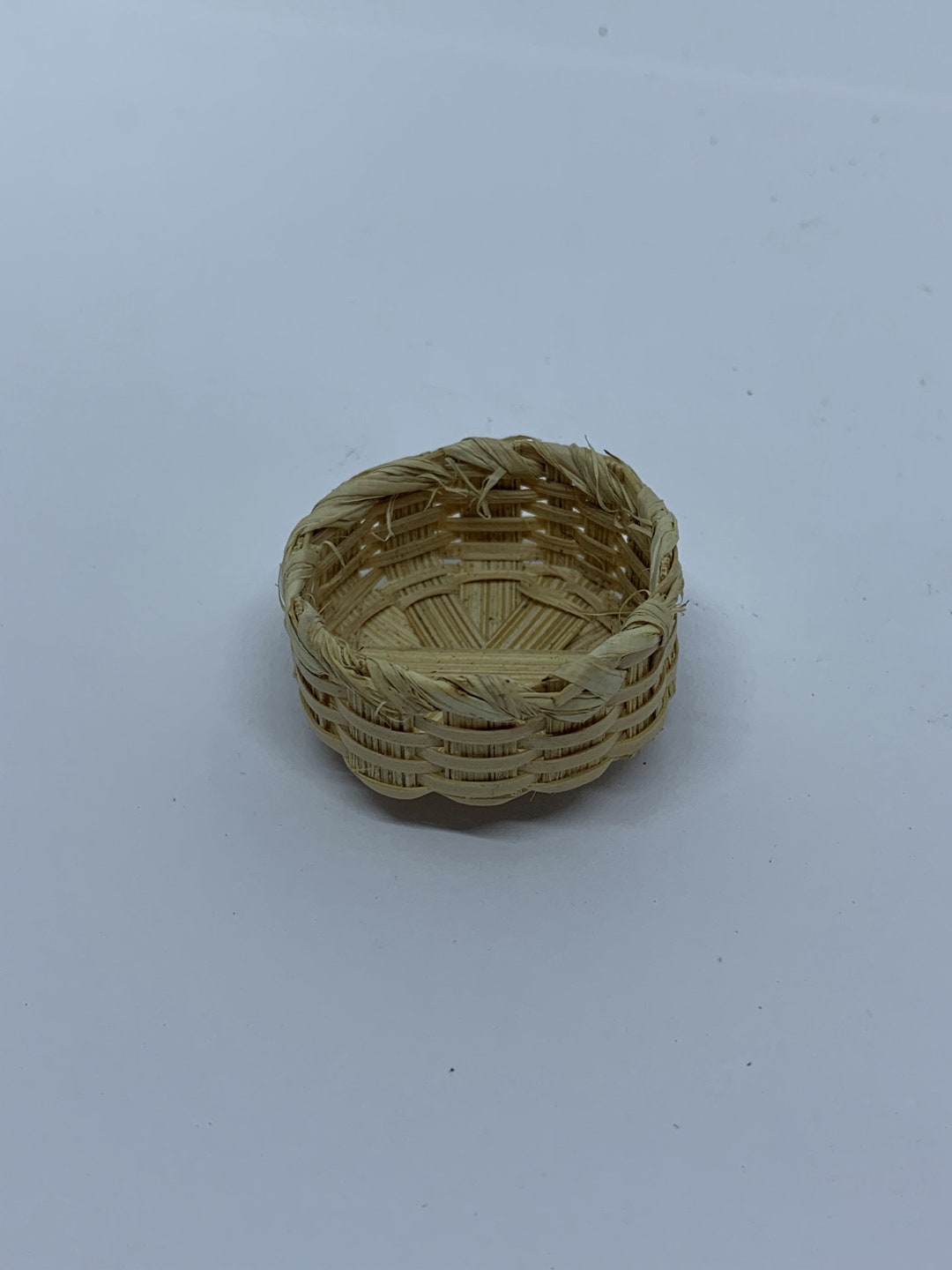 1/12th Scale Miniatures Dolls House Miniatures Wicker Basket QCL124 - Etsy