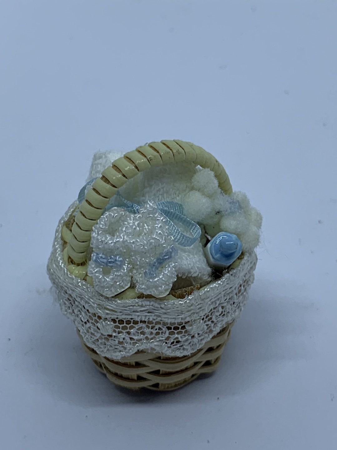 1/12th Scale Miniatures Dolls House Miniatures Wicker Basket QCL101 - Etsy