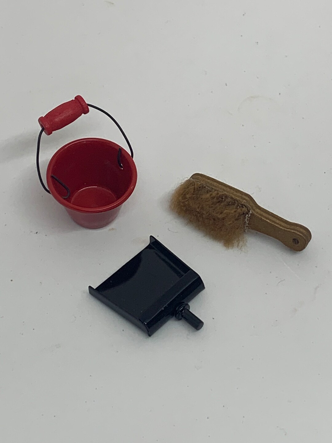 1/12th Scale Miniatures Dolls House Miniatures Furniture / BUCKET QH13 ...