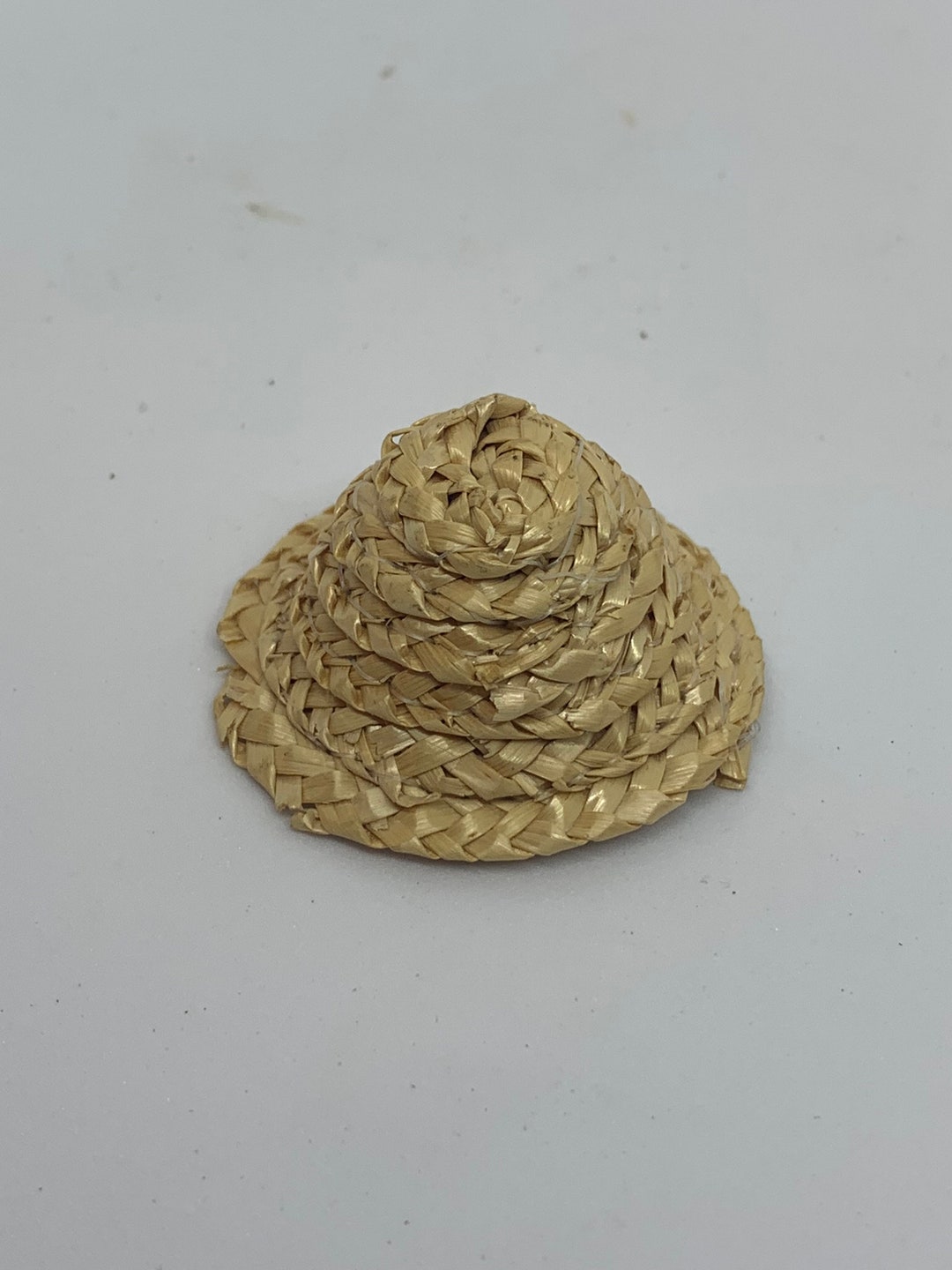 1/12th Scale Miniatures Dolls House Miniatures Furniture/ Shop / HATS ...