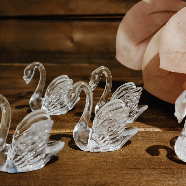 Small Swan - Etsy