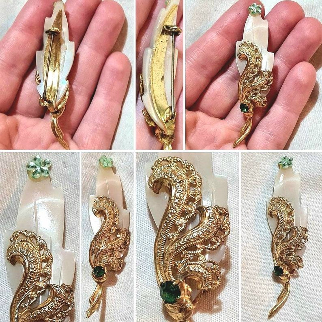 Original 1940s Mother of Pearl and Gold Filigree Feather Brooch With ...