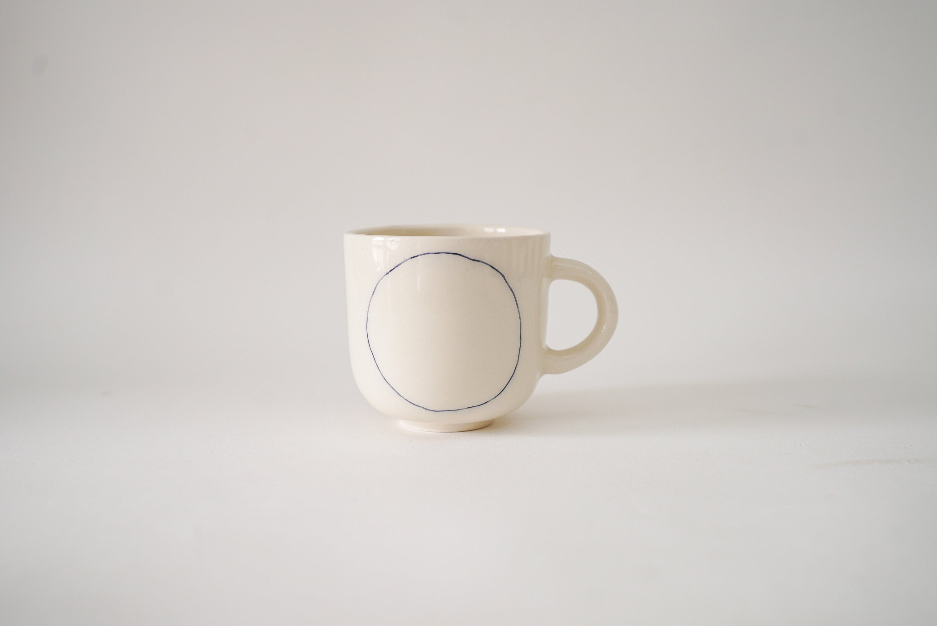 A Set of 6 Handmade Ceramic Mugs H: 3 / Circle Mugs / Coffee Cups - Etsy