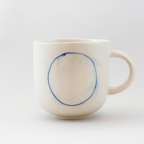 Handmade Ceramic Mug With Blue Circle H: 3 - Etsy Sweden