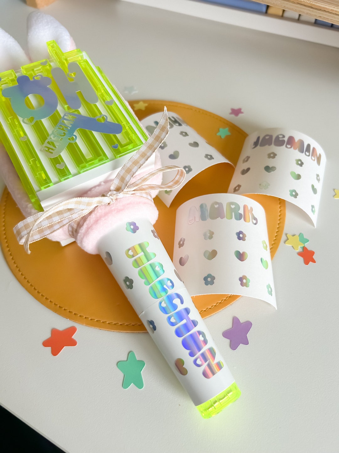Heart and Daisy Lightstick Decal Set - Nct Ateez Straykids Seventeen ...