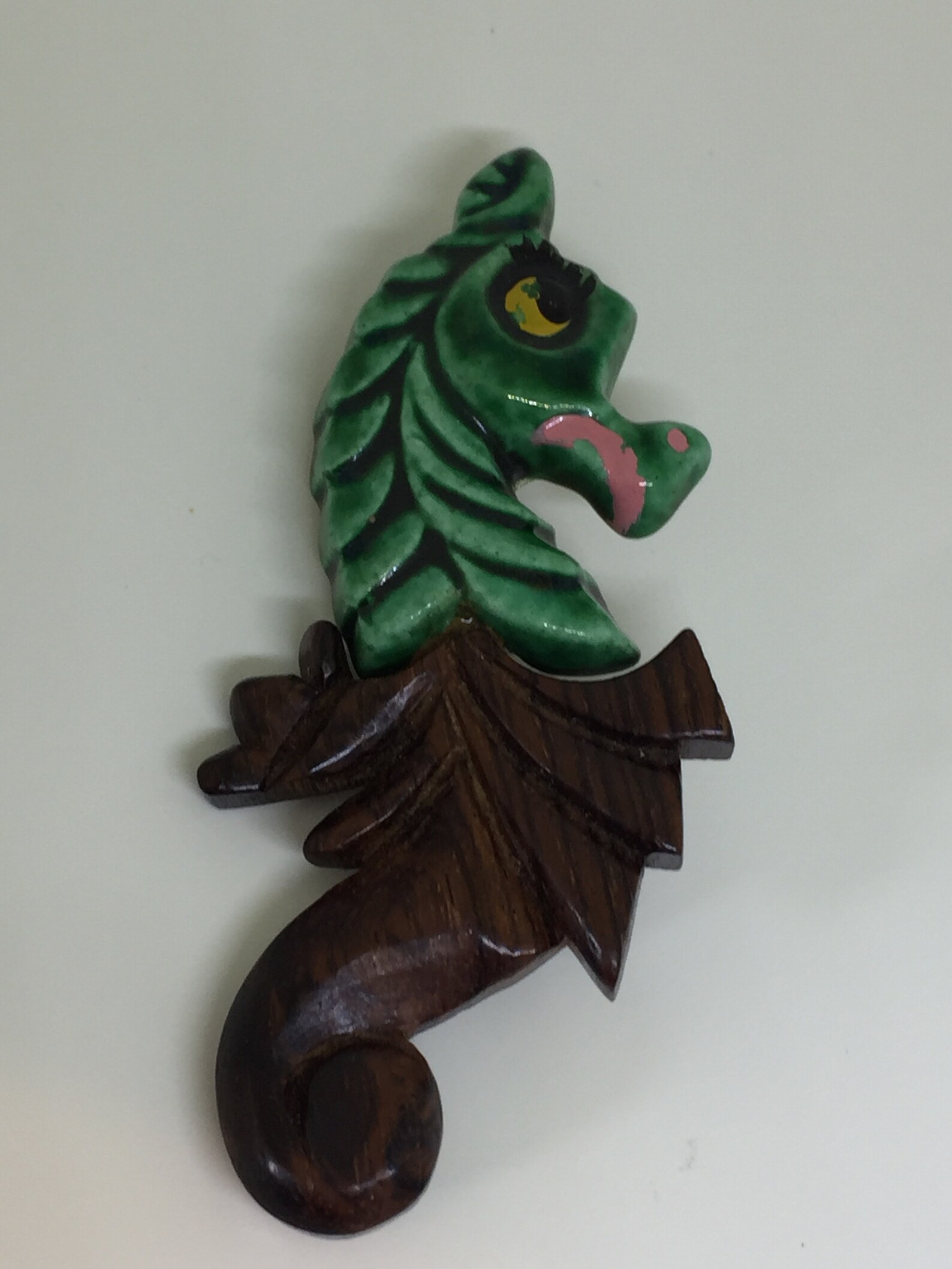 Elzac Bookpiece Seahorse Ceramic Wood Pin - Etsy