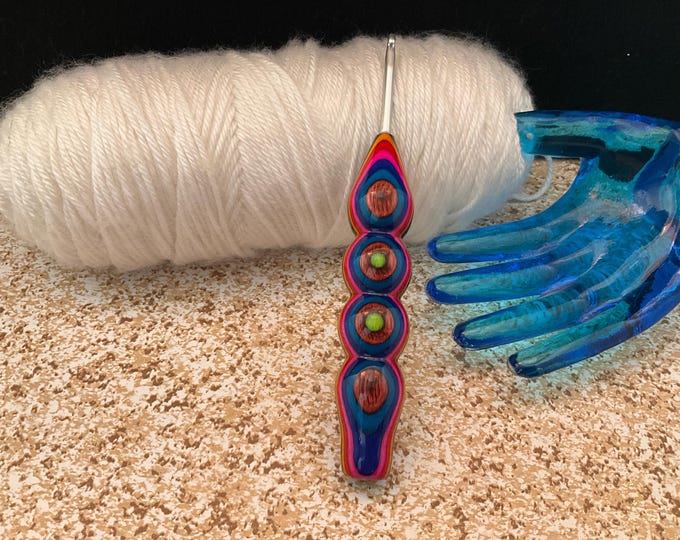 Clover Amour G / 4.00 Handmade Too Shay Crochet Hook Handle With Color ...