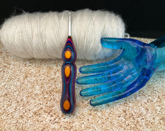 Clover Amour H/ 5.00 Handmade Too Shay Crochet Hook Handle With Color ...