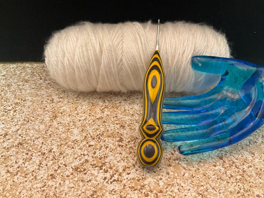 Handmade B/2.25 Mm Clover Amour Hook Color Wood Crochet Hook Handle - Etsy