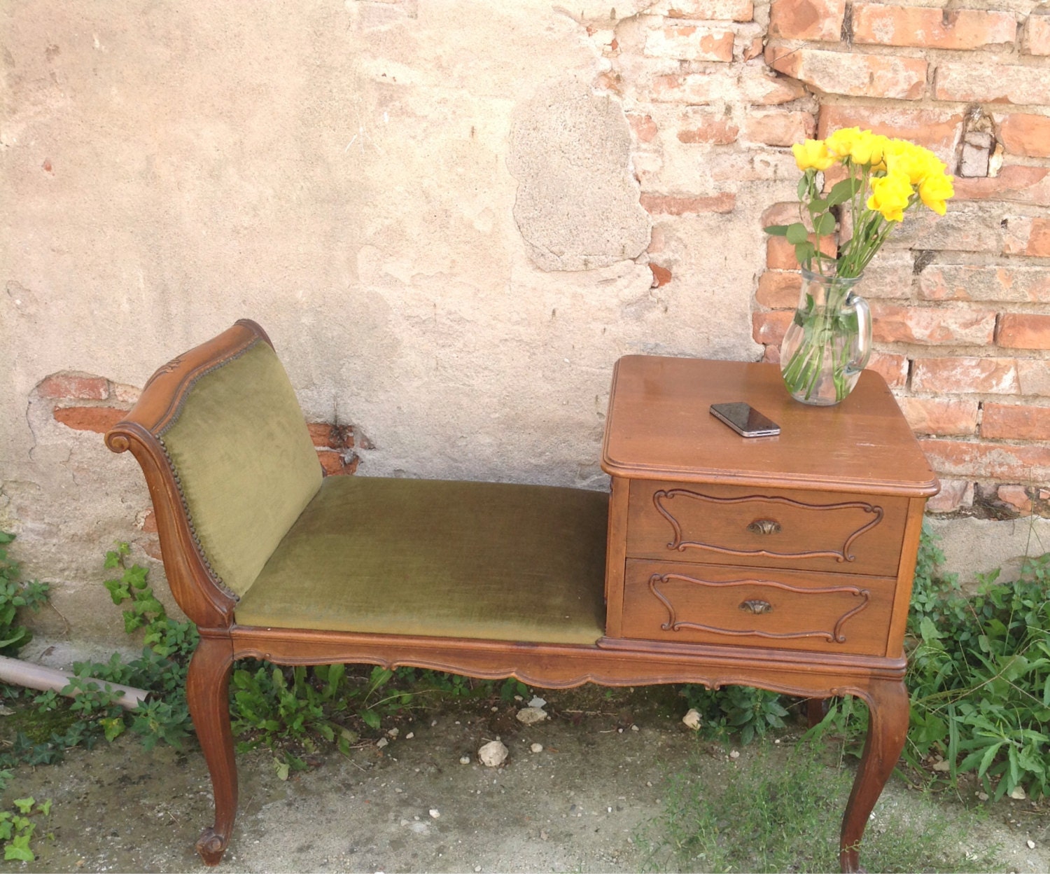 Vintage Phone Sofa. in Wood and Green Velvet. - Etsy
