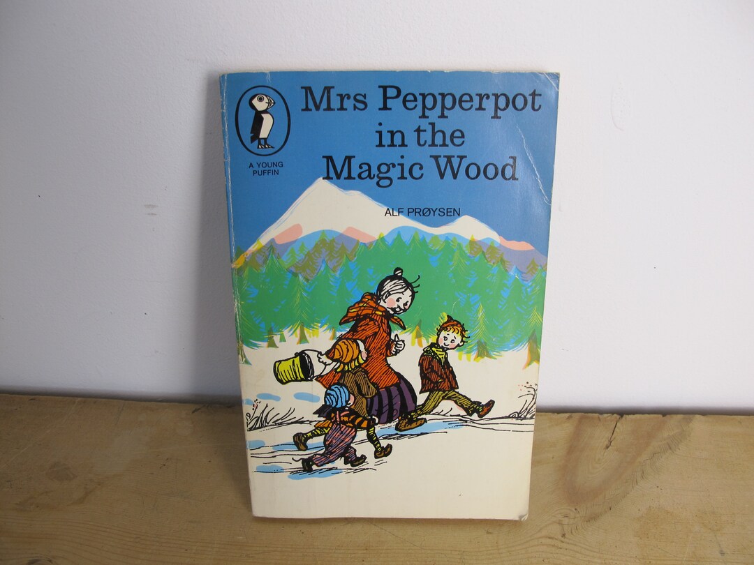 Mrs Pepperpot in the Magic Wood by Alf Proysen. A Young Puffin Book ...