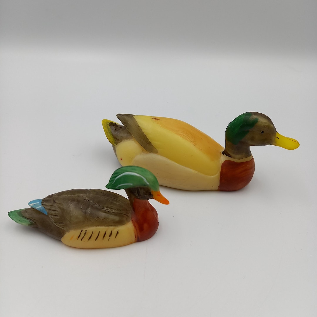 Vintage Ducks. Small Hand Painted Resin/plastic Ducks - Very Cute! - Etsy