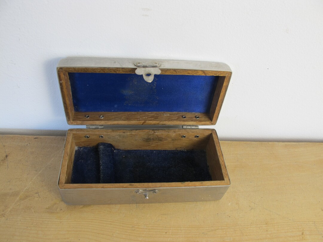 Vintage Razor Box. Wilkinson Sword Wood Lined Metal Box. - Etsy