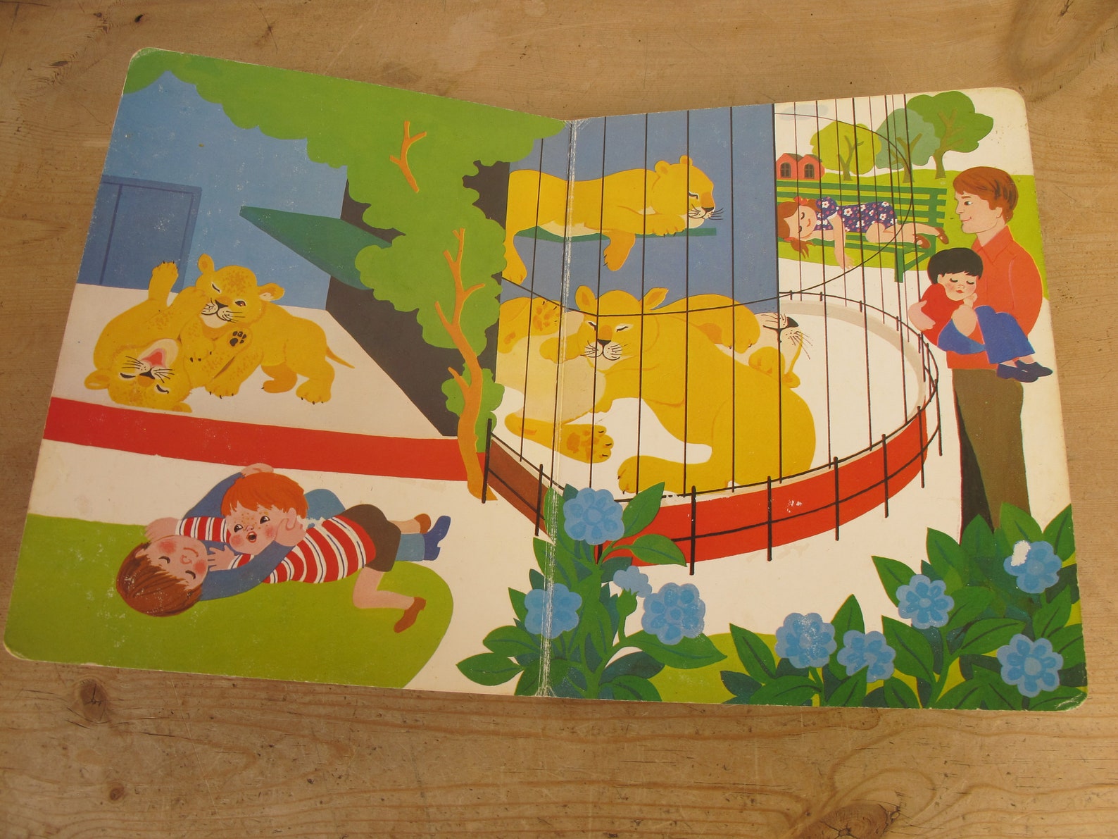 The Zoo - Vintage Board Book Illustrated by Pam Adams 1974 - Etsy