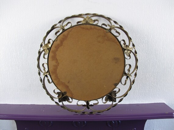 Fancy Round Gold Frames