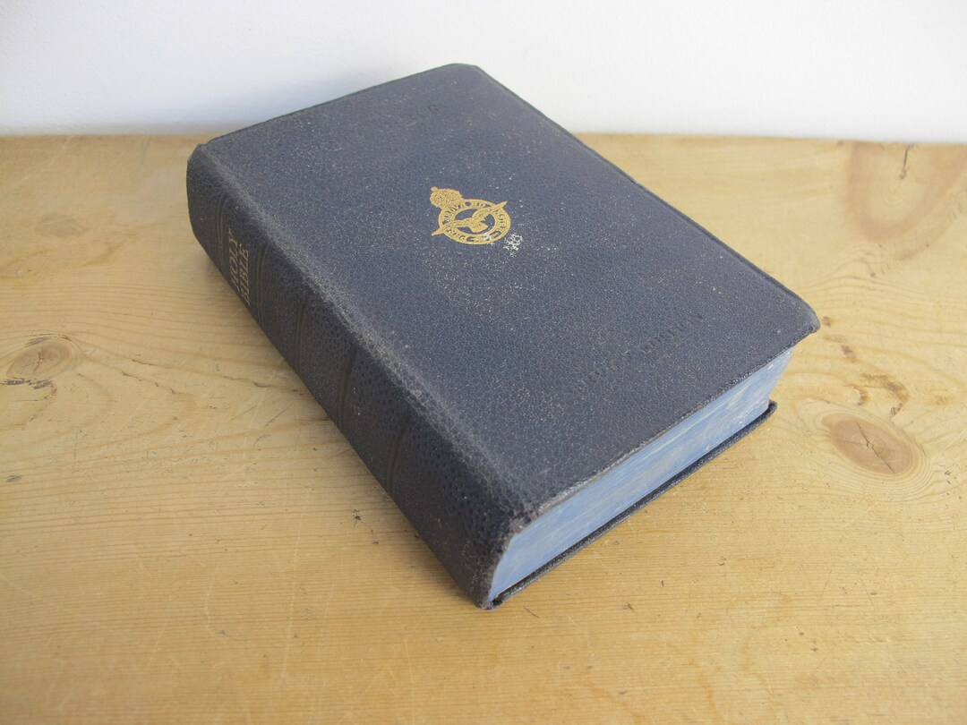 Vintage Bible - Navy and Military Bible Society, 1953. Vinyl Covered ...