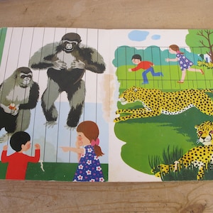 The Zoo - Vintage Board Book Illustrated by Pam Adams 1974 - Etsy