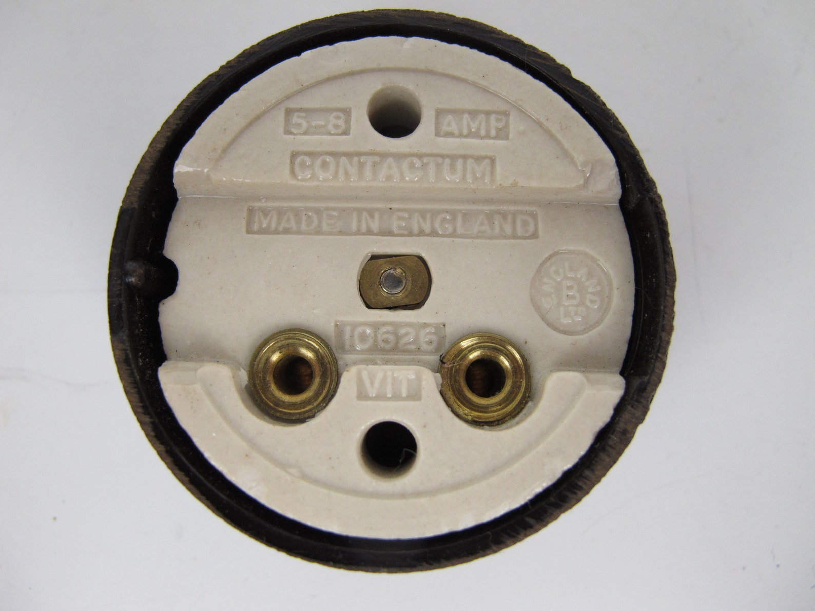 Vintage 2 Pin Socket. Bakelite and Ceramic. Made in England by ...