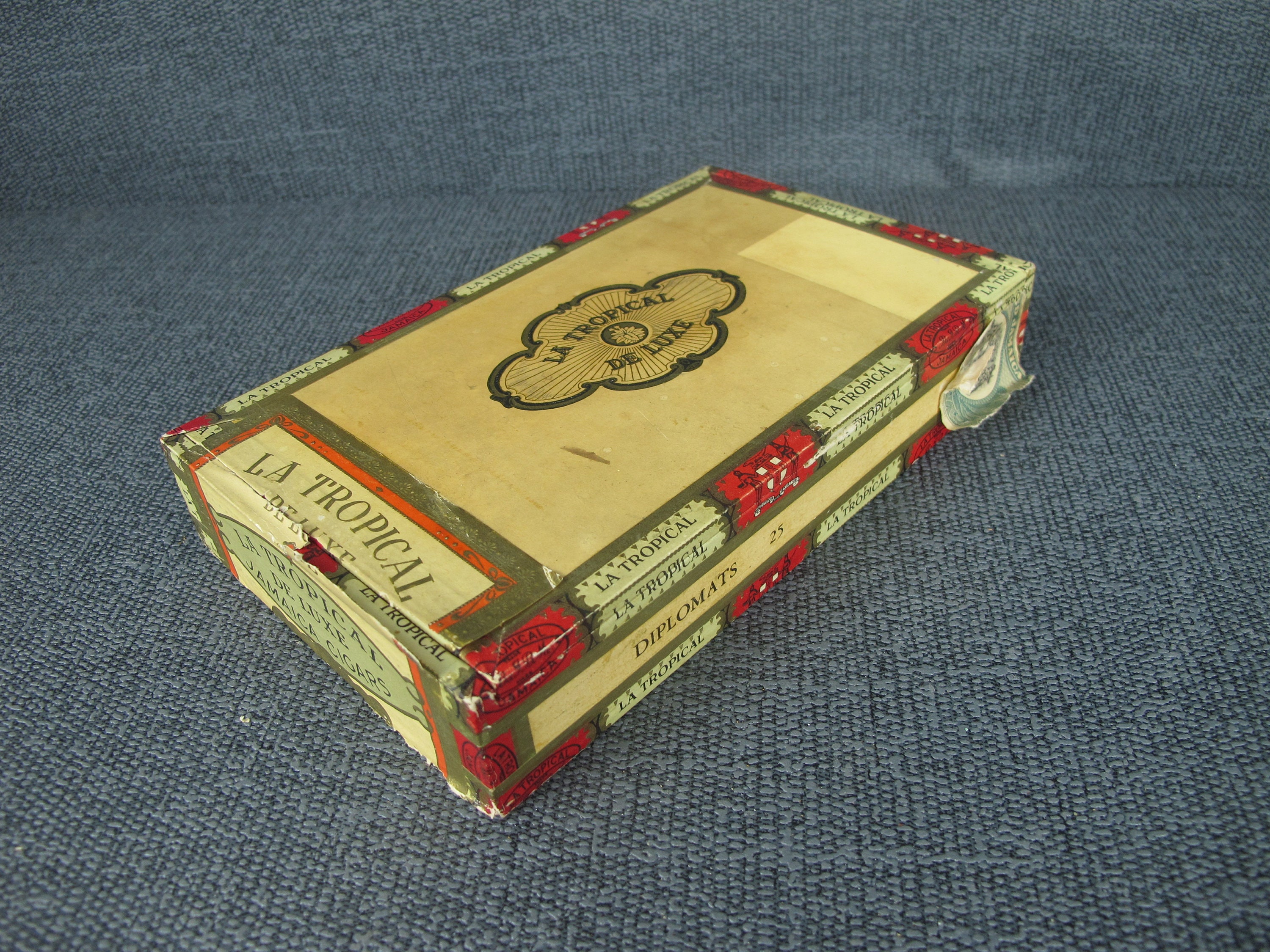 Vintage Cuban Cigar Box
