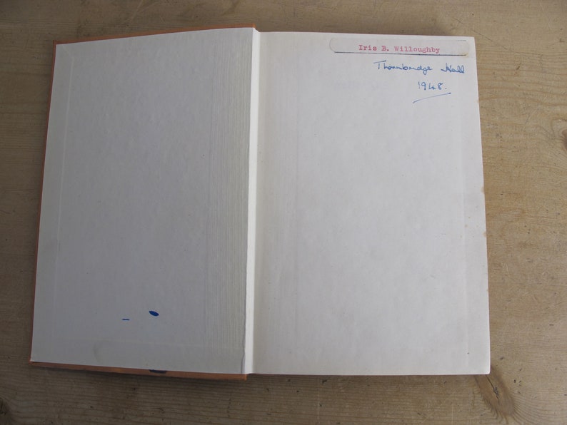 Vintage Book - Animals by Theodore H Savory 1946. A Lovely Little ...