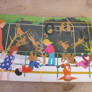 The Zoo - Vintage Board Book Illustrated by Pam Adams 1974 - Etsy