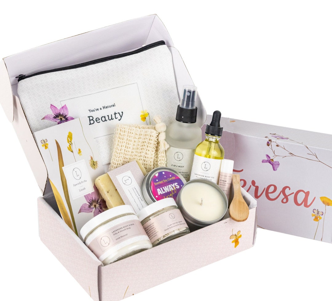 Organic Lavender Spa Gift Box for New Moms, Pregnancy & Maternity Gift ...