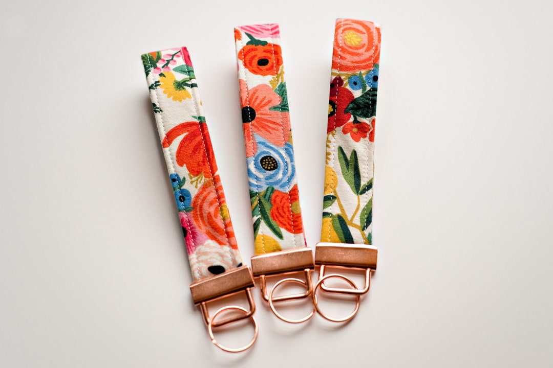 Rifle Paper Co. Ivory WILDWOOD GARDEN PARTY Key Fob - Etsy