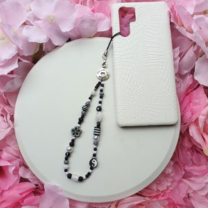 Beaded Phone Strap, Phone Charm, Y2k Style, Phone String, Plugs, Beaded ...