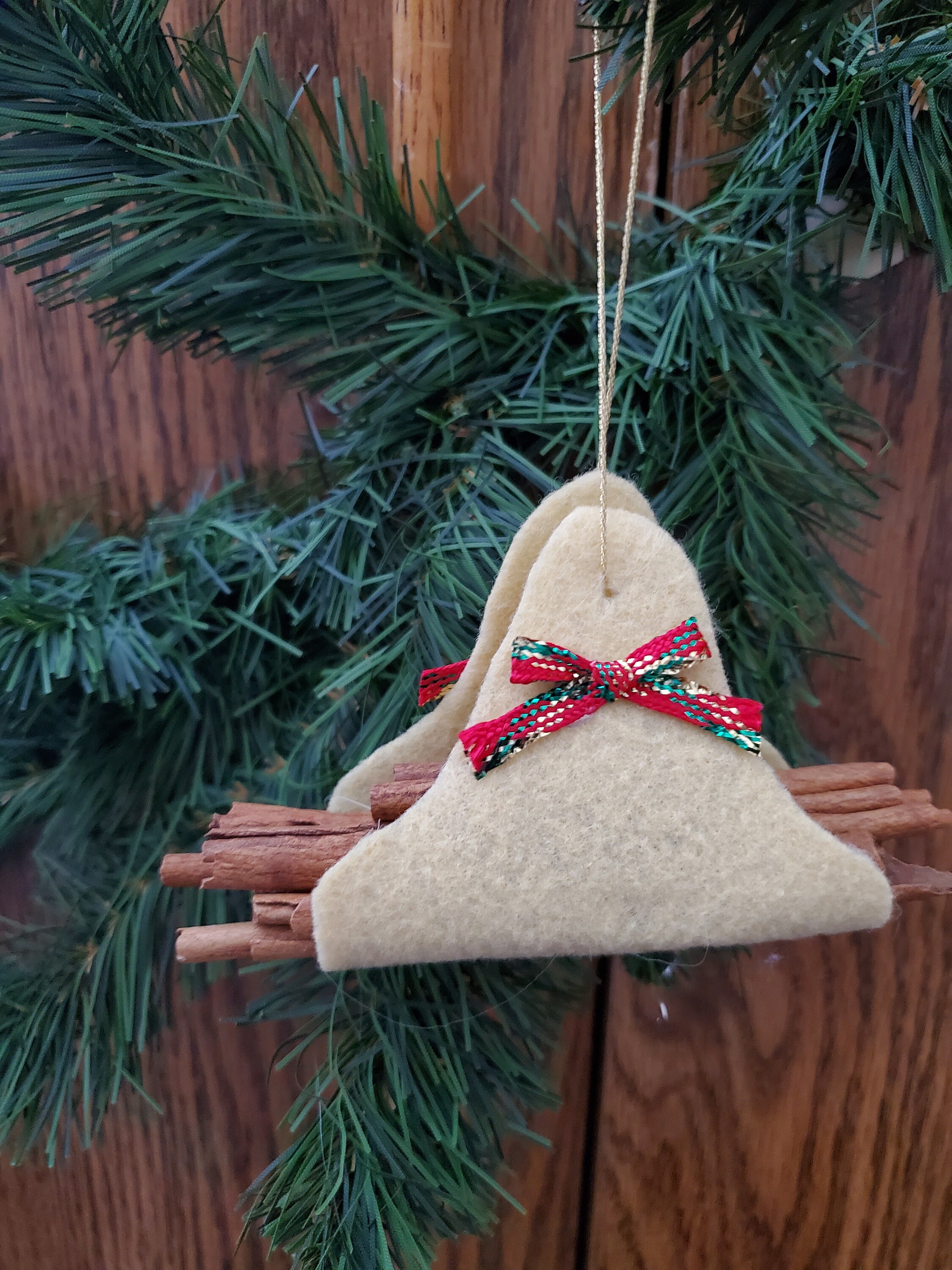 Log Carrier Tree Ornament - Etsy