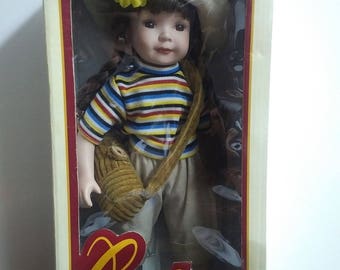 Poupées et miniatures | Etsy CA