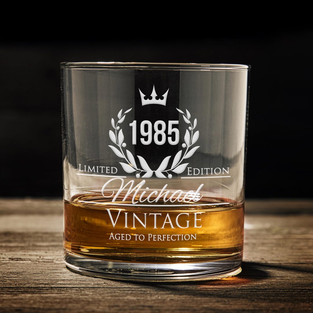 40th Birthday Engraved Whiskey Glass: Cheers to 40 Years Gift - Etsy
