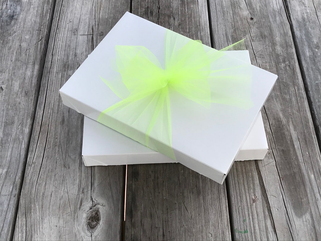 20 Pack 10"x7"x1-1/4" Small White Gift Boxes /childrens Apparel Boxes ...