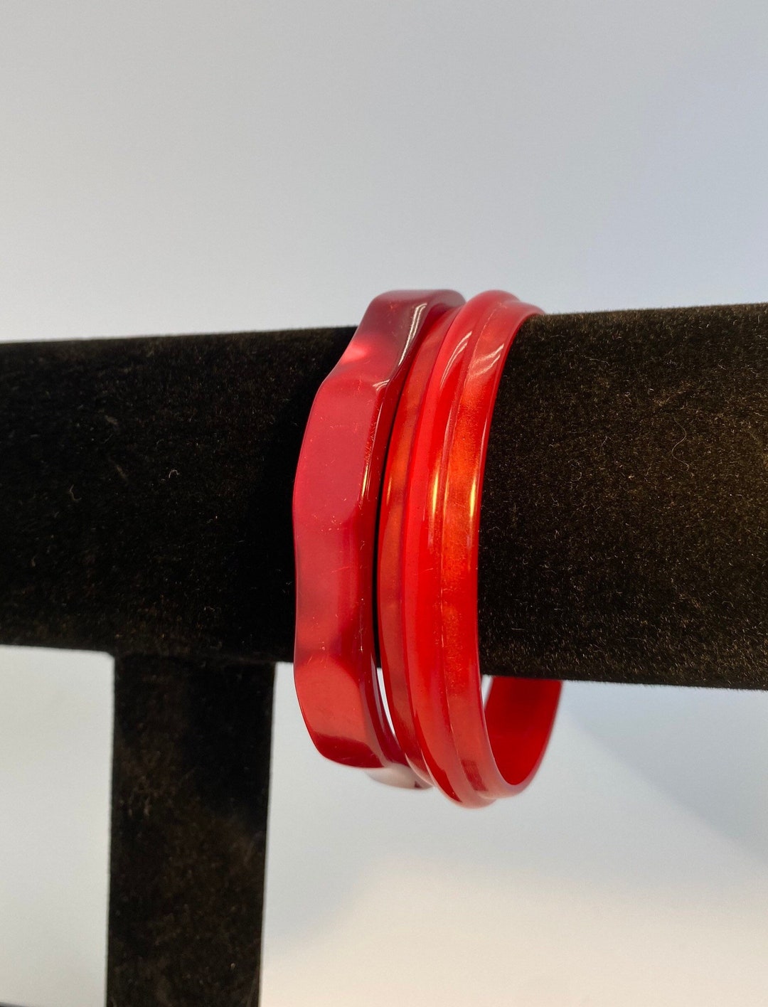 Two Red Pearlescent Lucite Bangles Vintage 1950 - Etsy