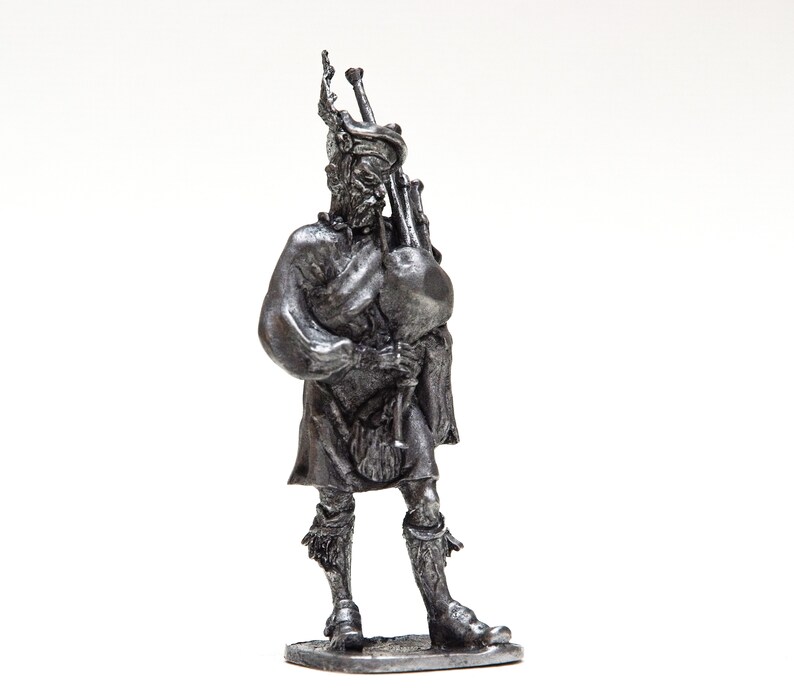 75mm Tin Figurine Scotland. Bagpiper. XIV C. | Etsy