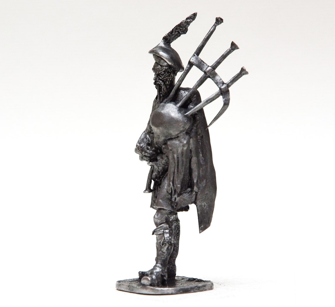 75mm Tin Figurine Scotland. Bagpiper. XIV C. | Etsy