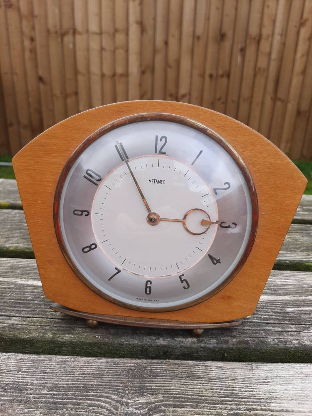 Vintage Mid Century Metamec Wood and Bakelite Clock - Etsy