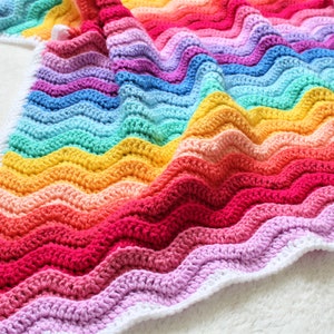 Crochet Baby Blanket Pattern, Chunky Rainbow Ripple Baby Blanket ...
