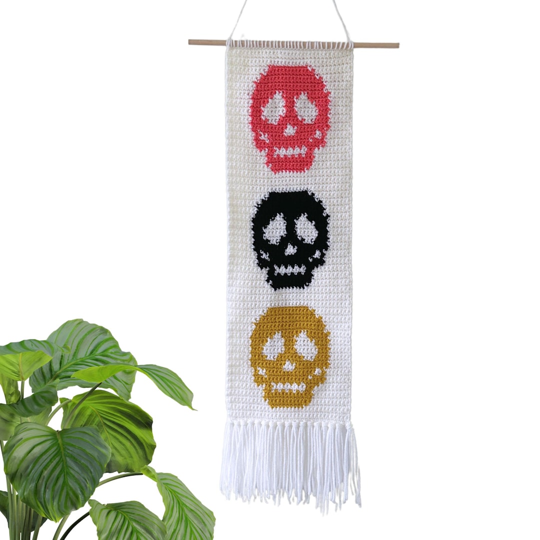 Skull Tapestry Crochet Pattern, Crochet Skull Wall Hanging Pattern ...